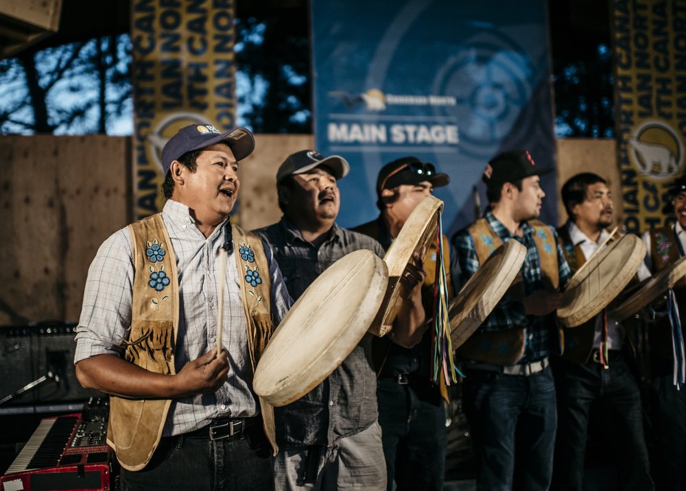 Yellowknives Dene Drummers : le début et la fin de Folk On The Rocks