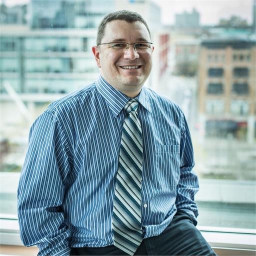 Manque de bilinguisme à la GRC : un reflet de la société canadienne ...