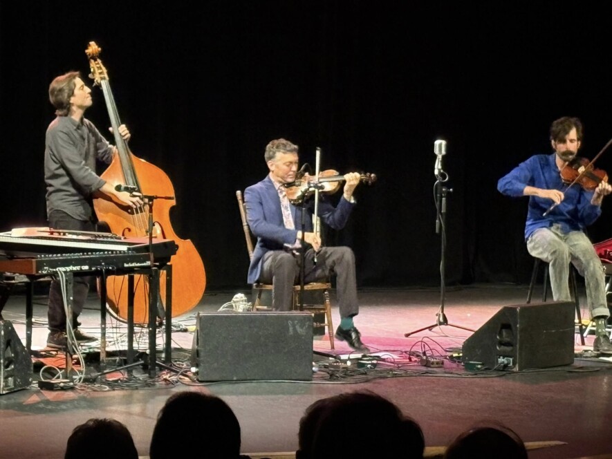 Le multiinstrumentiste Cédric Dind-Lavoie rend hommage aux chansons ...